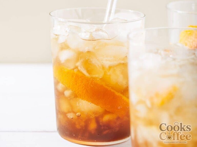 Cold Brew Lemonade Recipe - Cooks & Coffee